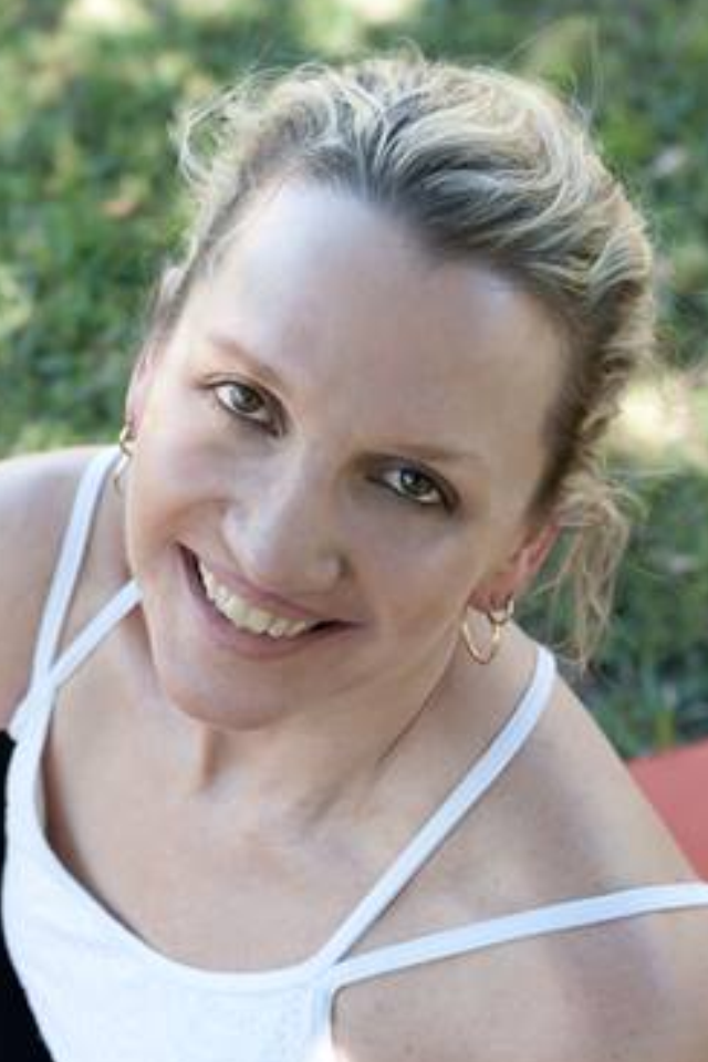 Lisa Turner – Yoga Australia